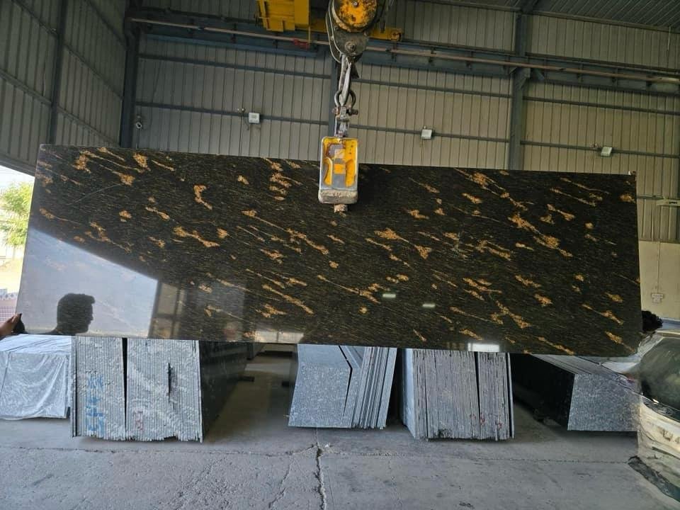 Buy Fish Gold Granite Slabs – Black Granite with Golden Pattern