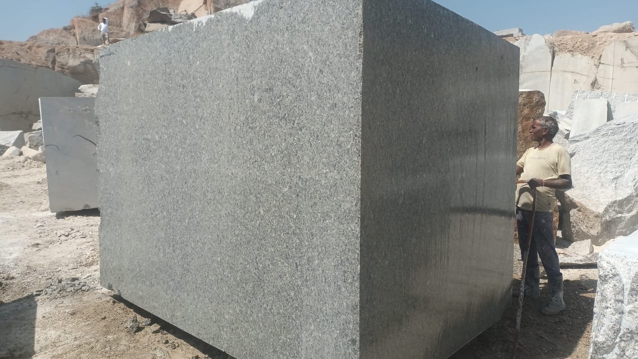 Koliwada Granite Blocks from Rajasthan Mines | Stone Galleria